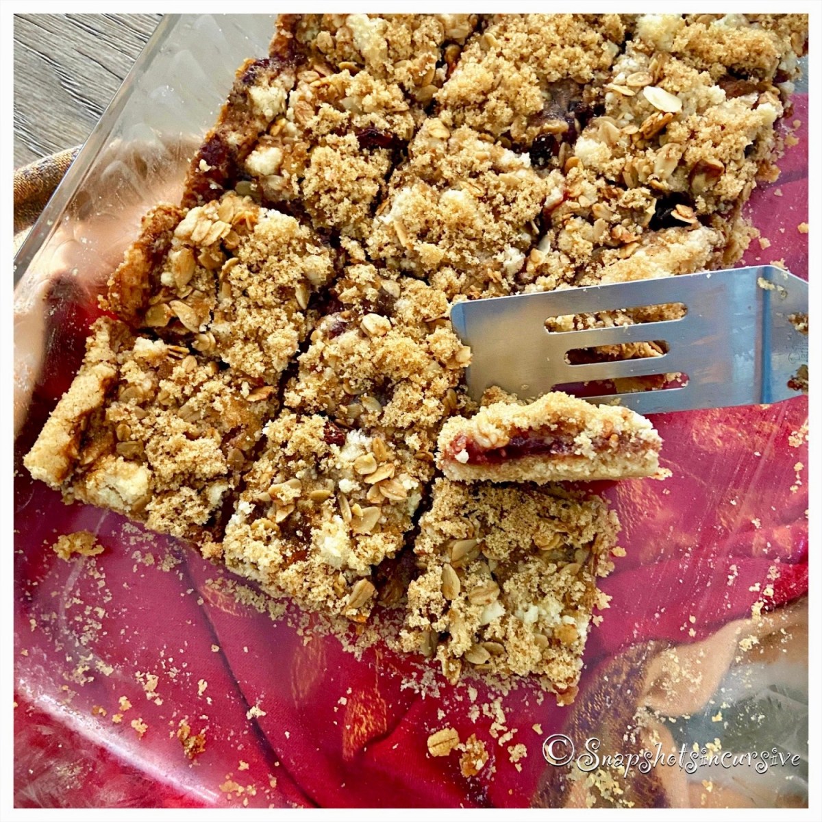 Raspberry Nut Granola Bars | snapshotsincursive
